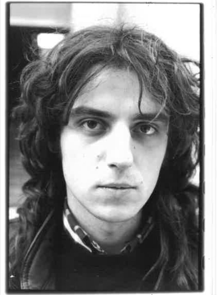 Predrag Lucić: Južno dvorište | Kritika HDP